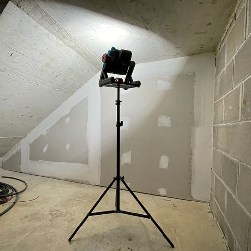 Foco Led Virutex a Batería Vi LIGHT - Maderas San Pascual, S.L.